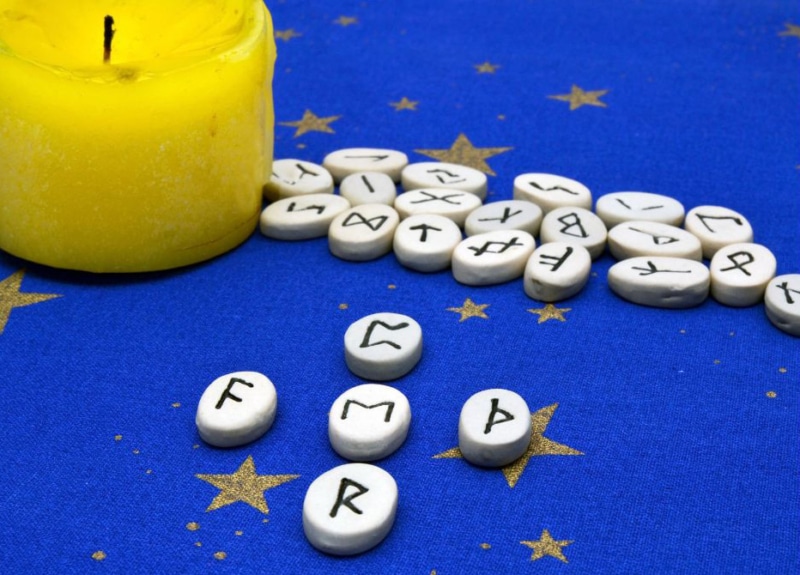 Rune Casting 101: Unlocking the Wisdom of the Norse Alphabet - Wicca ...