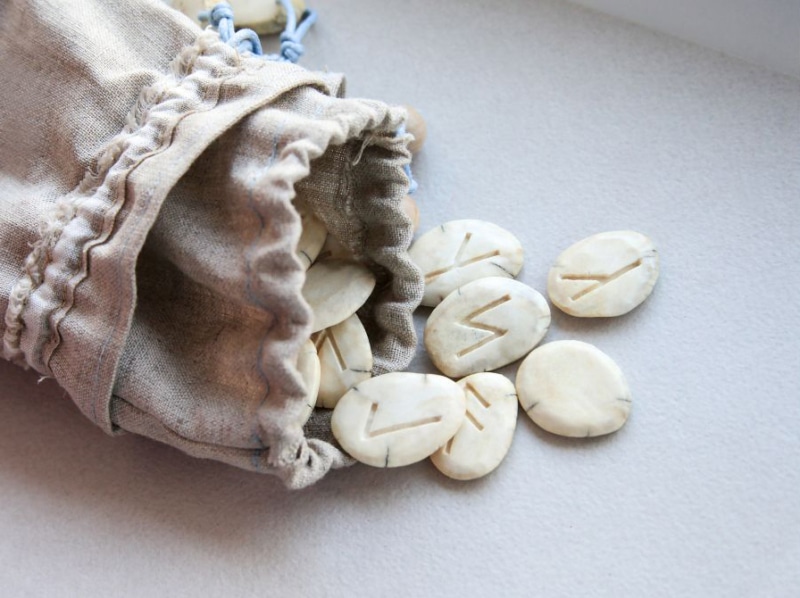 Rune Casting 101: Unlocking the Wisdom of the Norse Alphabet - Wicca ...