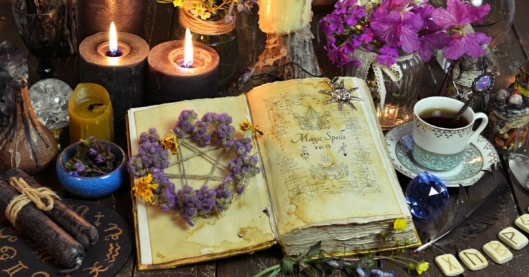 Simple Spells for Beginners - Wicca Academy